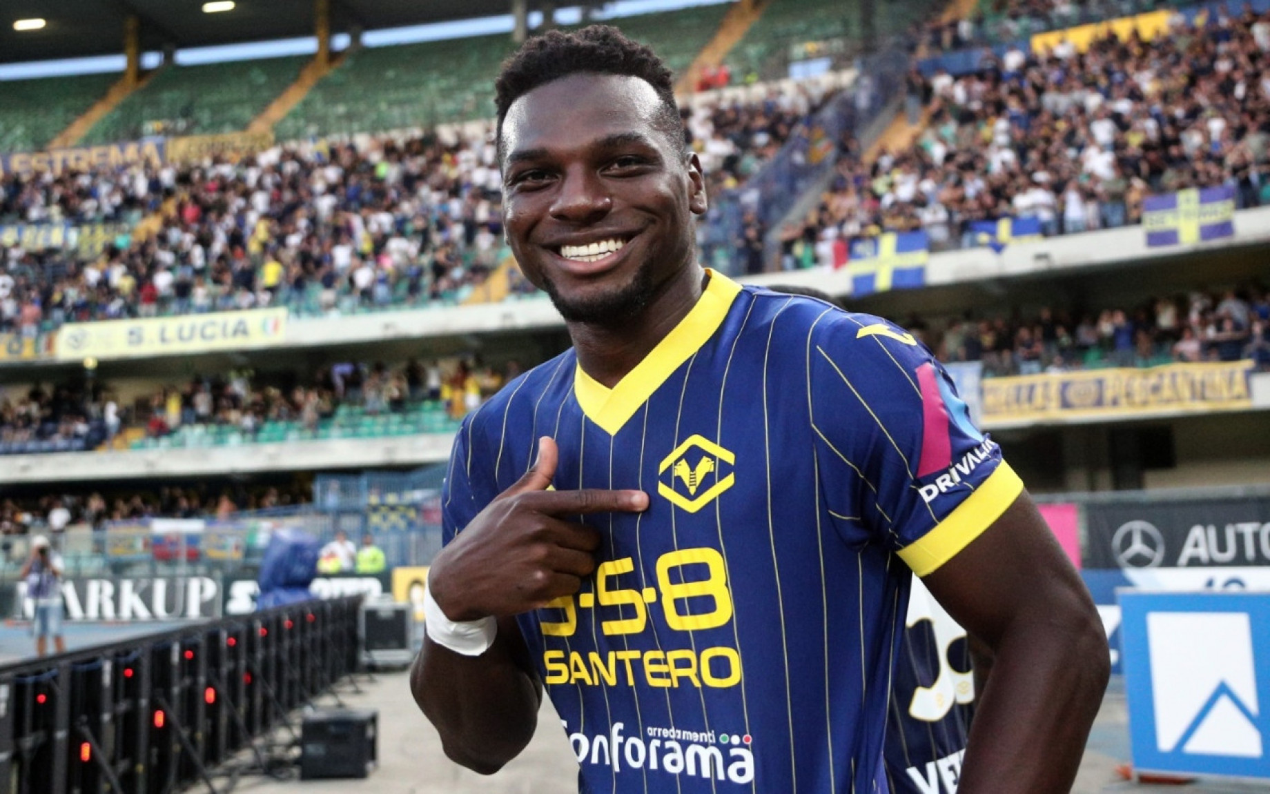 Dalla Colombia alla doppietta al Napoli: chi è Mosquera, il nuovo ...